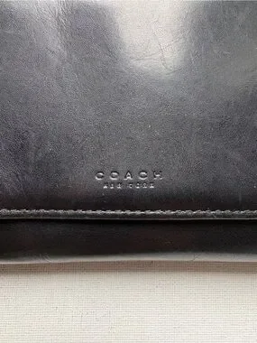 Coach | Bags | Vintage Coach Black Leather Trifold Credit Card Long ...